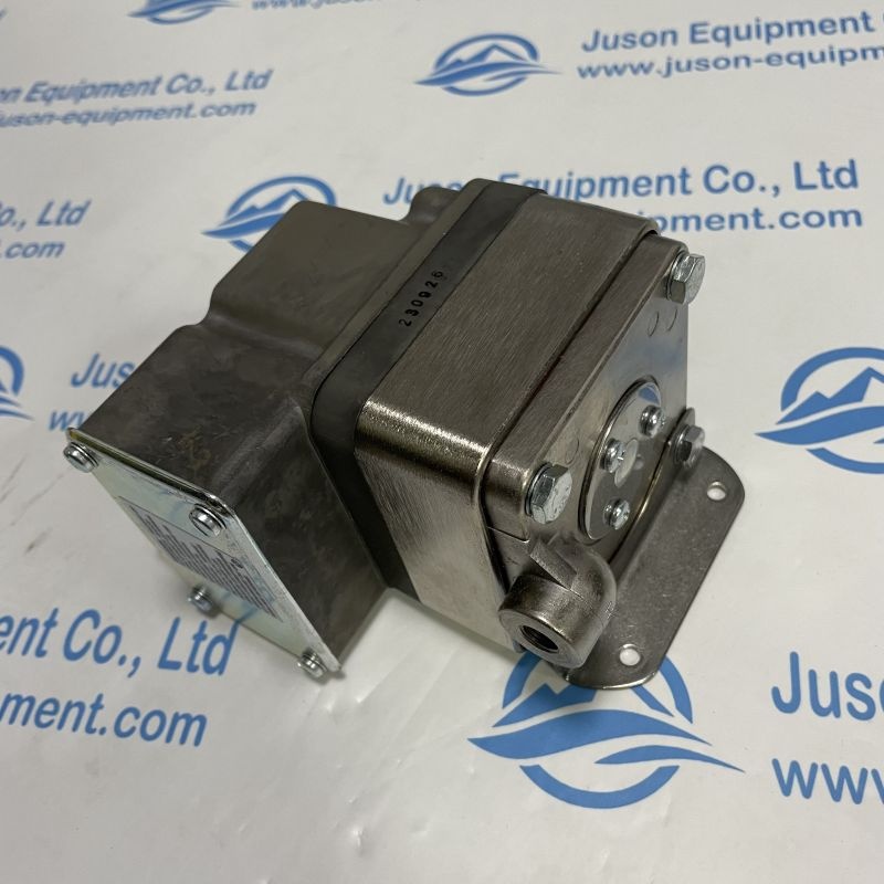 Differential Pressure Switch DPD1T-M80SS Barksdale